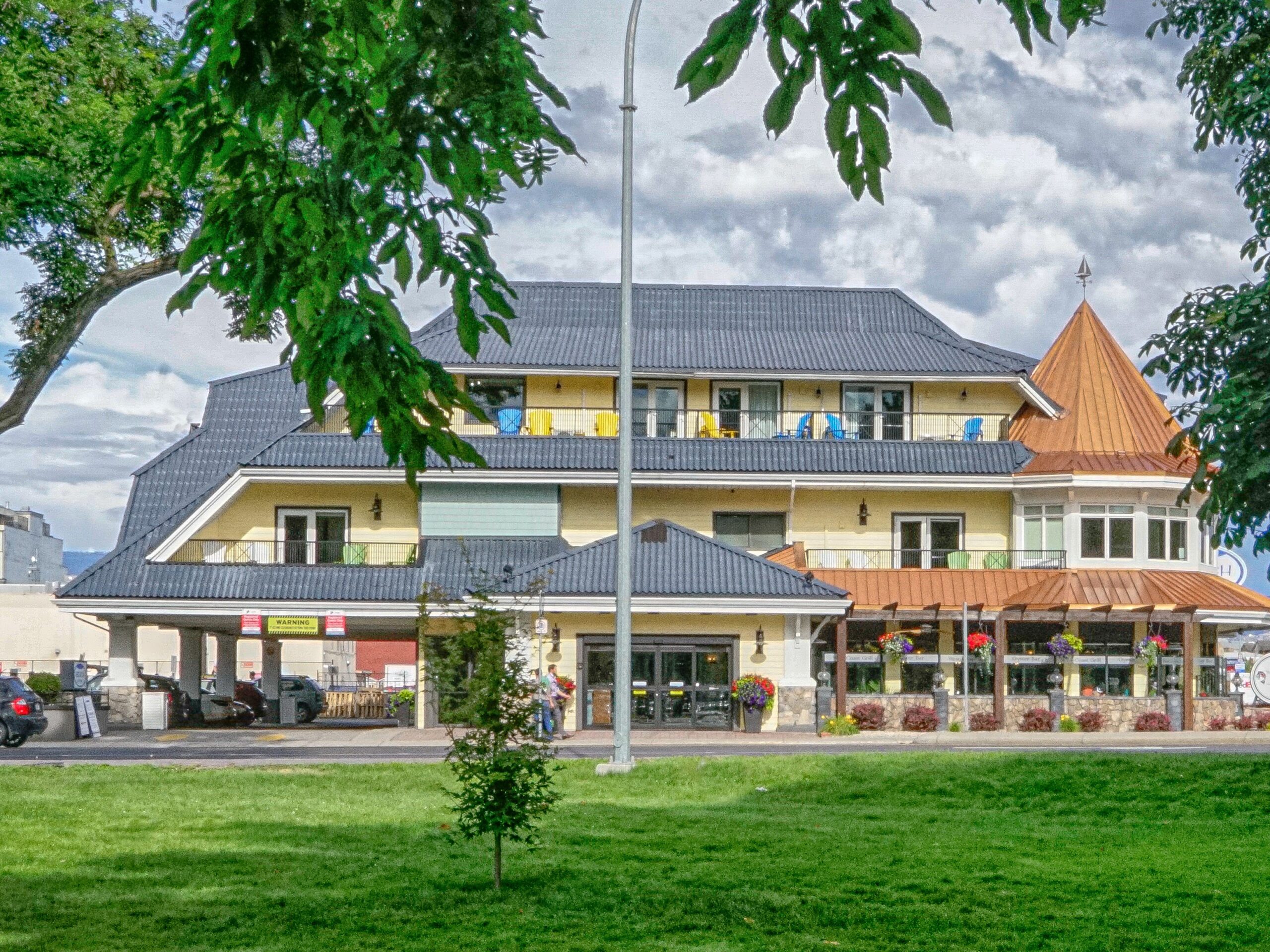 Prestige Beach House Kelowna - Prestige Hotels & Resorts