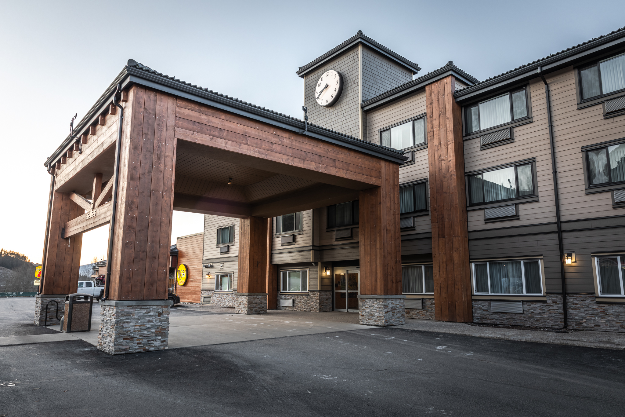 Prestige Inn Golden - Prestige Hotels & Resorts